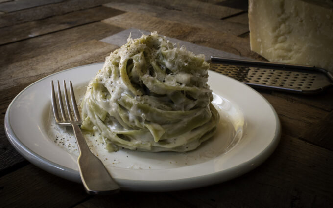 5-Minute Fettuccine Alfredo - Anthony Michael Contrino